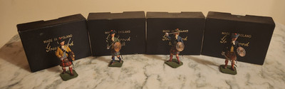 4 Vintage Lead 54mm Greenwood & Ball Clansman Highlander Toy Soldiers W ...
