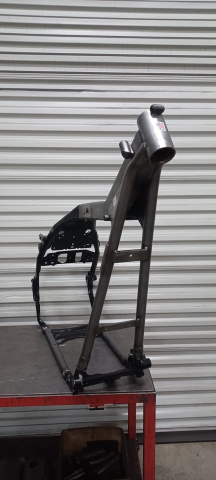 2017-2023 Harley-Davidson Touring M8 Lay Frame Bagger 30" | Genuine OEM ...