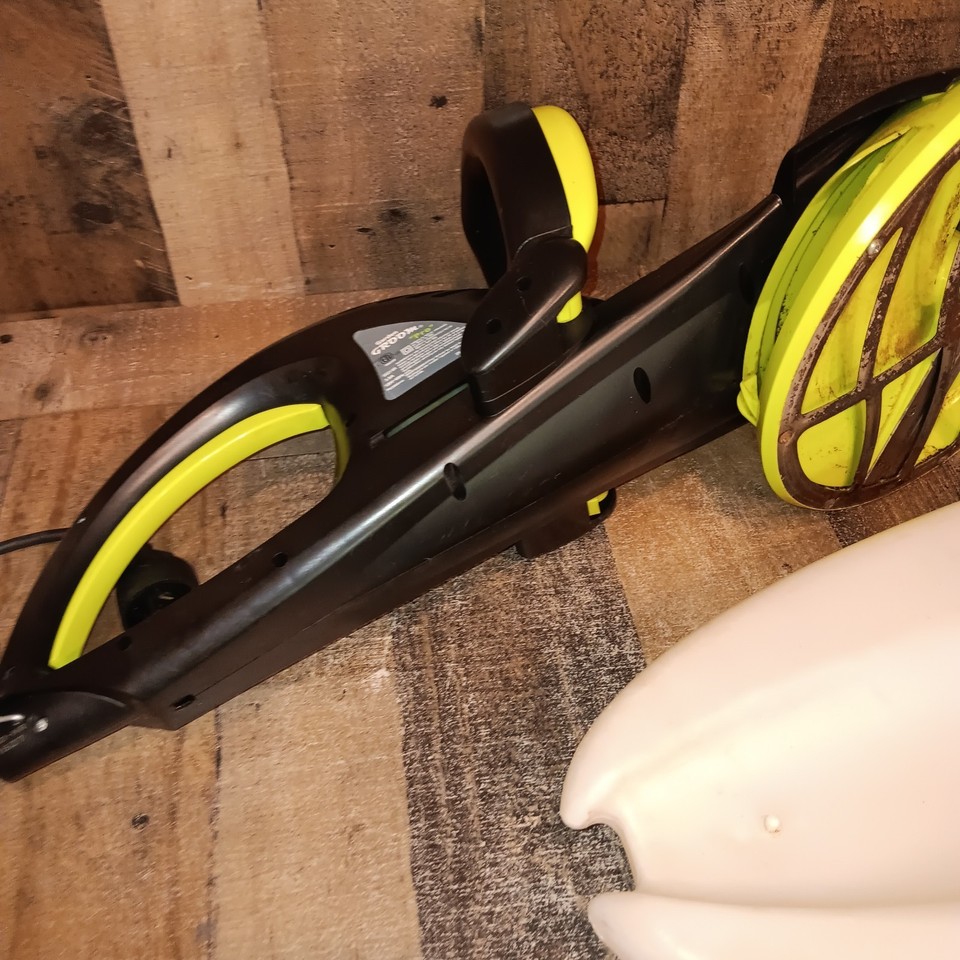 Garden Groom Pro GG21-NR Tested with 2 Attachments Please Read | eBay