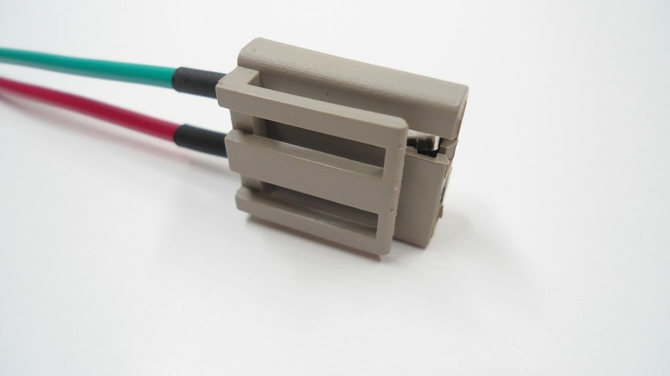 2 POWER/TACH HEI DISTRIBUTOR PIGTAIL CONNECTORS (2 TYPES) FOR GM CAMARO ...