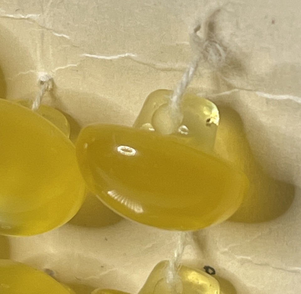 Vintage Scoville Dritz Carded Buttons YELLOW TRANSLUCENT Estate 11mm ...