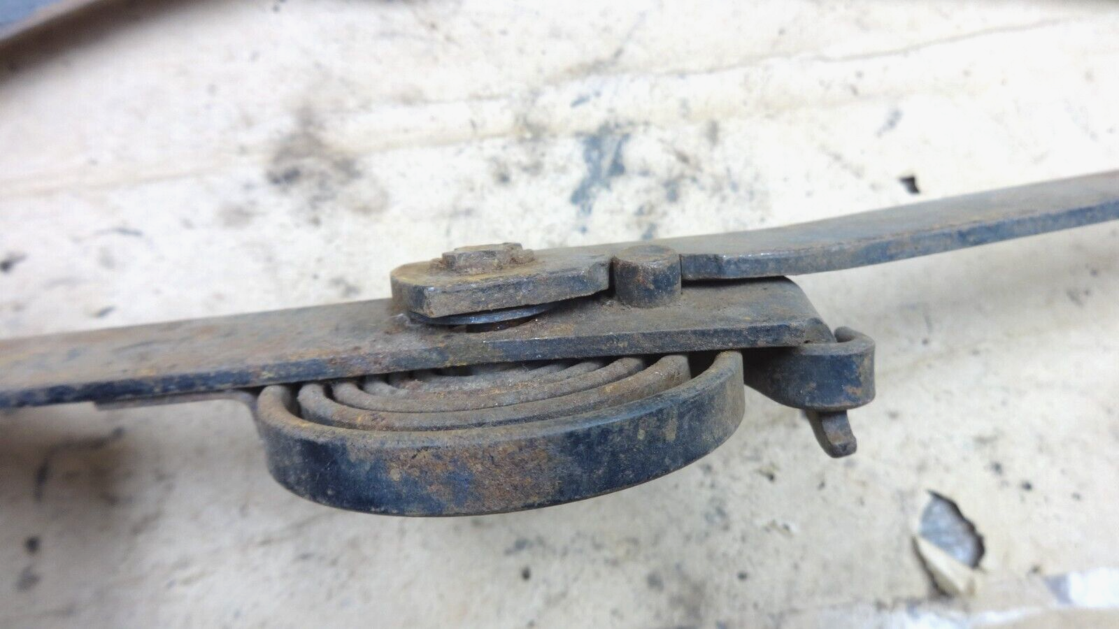 1941 1948 Ford Coupe Trunk Lid STAY UP ARMS Original pair Supports ...