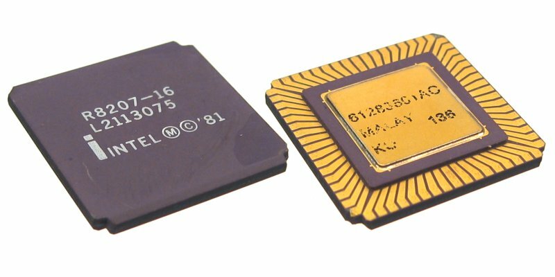 8202 D8202 8203 D8203 C8206 8207 R8207 8208 C8208 SAB82258A 8224 ...