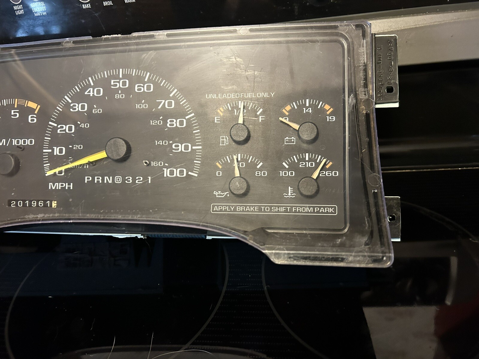 95-99 Chevy Truck / GMC OBS Gauge Cluster / Tach 1500 2500 3500 201k ...