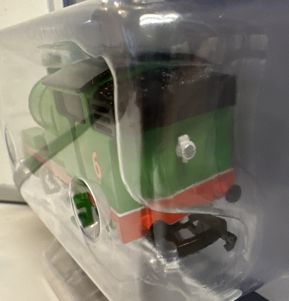 Bachmann HO Scale Thomas & Friends Percy Engine W/ Moving Eyes #58742 ...