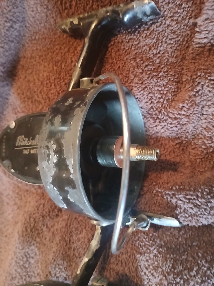2 lot Vintage Garcia Mitchell Salt Water Fishing Reel Made In France ...