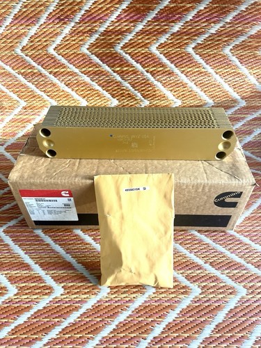 New Genuine Cummins Oil Cooler Kit F ISX/ISX15 4955831 is superceded ...
