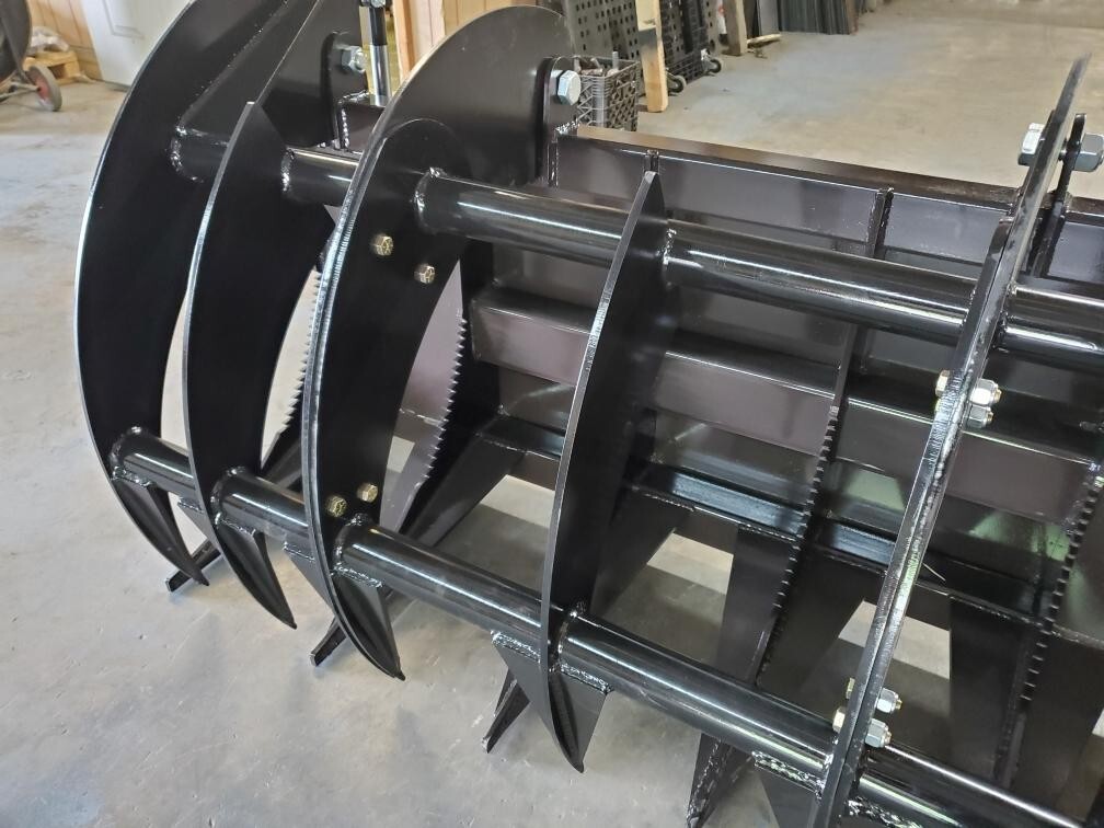 60" COMBO TINE Brush Root Rake Grapple Attachment SkidSteer Tractor ...