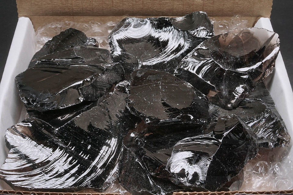Obsidian 10 OZ Lot Natural Black Volcanic Glass Obsidian Crystal Chunks ...