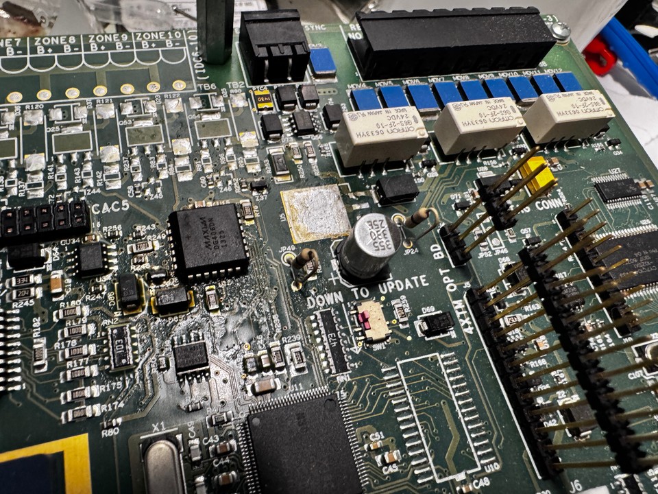 Firelite MS-5UD-3 Control Panel For Parts Only - No Cabinet and ...