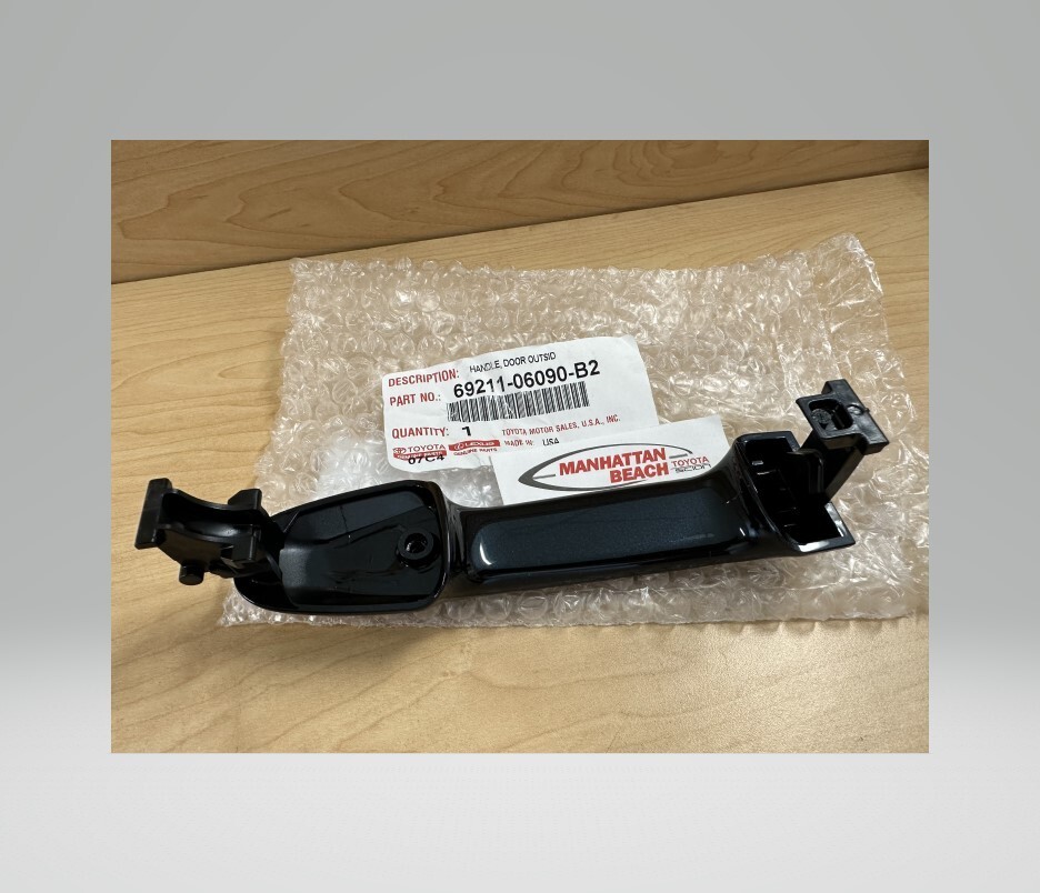 12-17 CAMRY FRONT DOOR HANDLE RT & LF 69211-06090-B2 PAINT 1H2 GENUINE ...