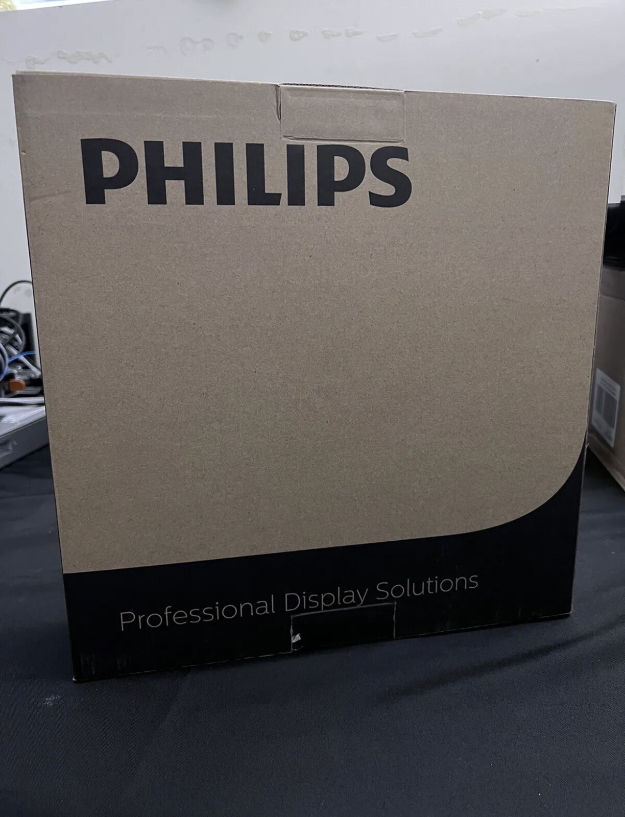 BRAND NEW PHILIPS 10BDL3051T Professional Display Solution | eBay