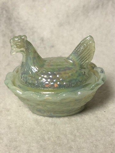 Boyd Glass Hen on Nest Chick Salt Spring Beauty Carnival # 178 | eBay