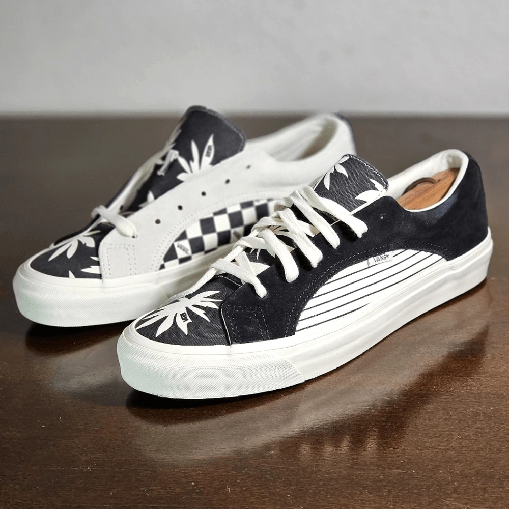 Vans Black And White Tree