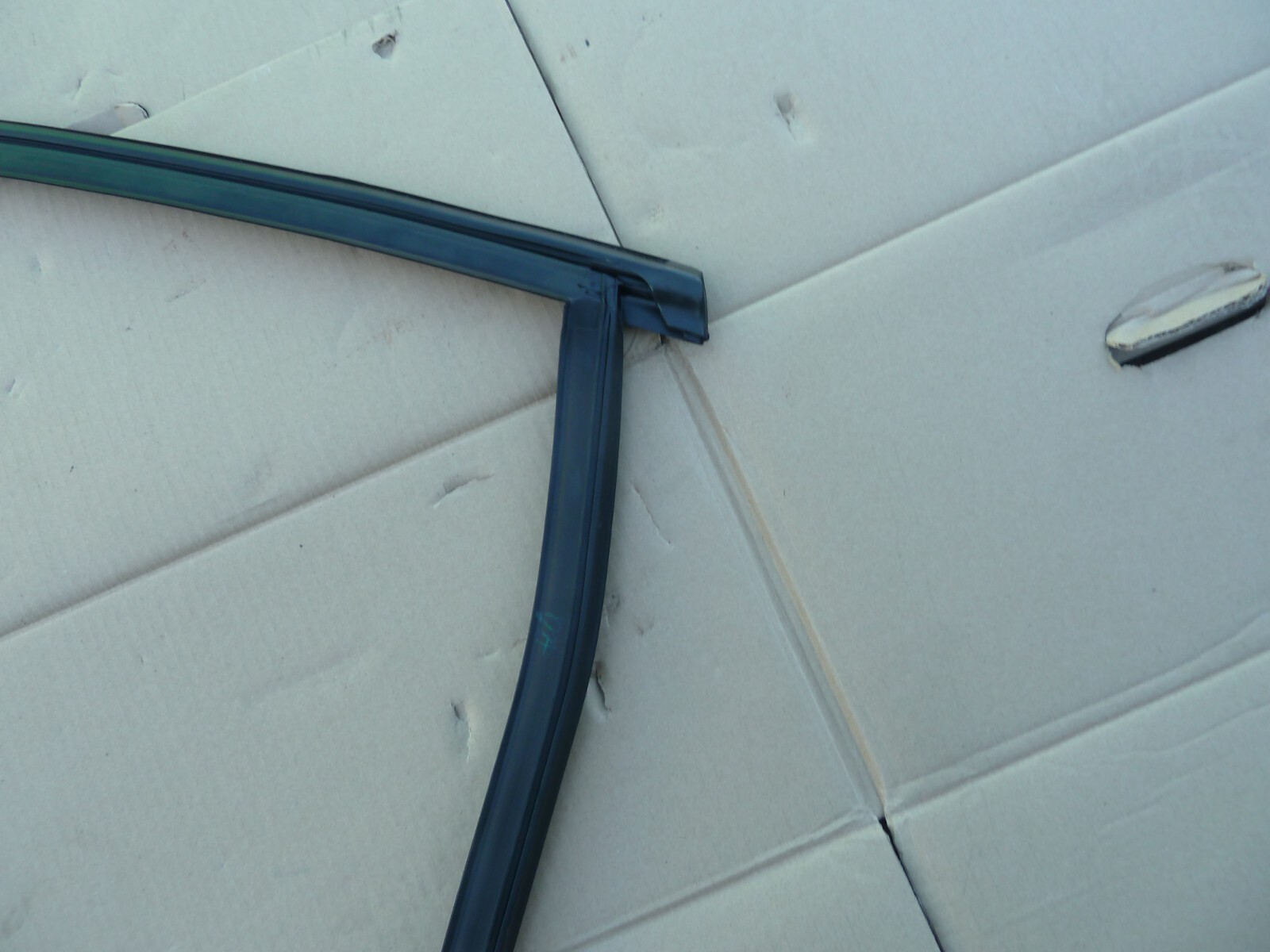 Ford C-MAX II Ab 2010 Türdichtung Fensterführung Dichtung Hinten Rechts ...