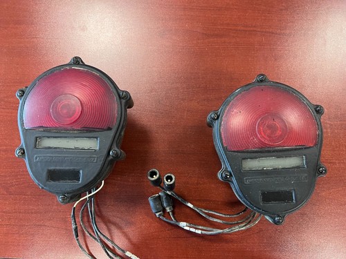2 GREEN MILITARY HUMVEE TAIL LIGHTS M35A2 M35A3 M939 M809 M998 M1101 ...