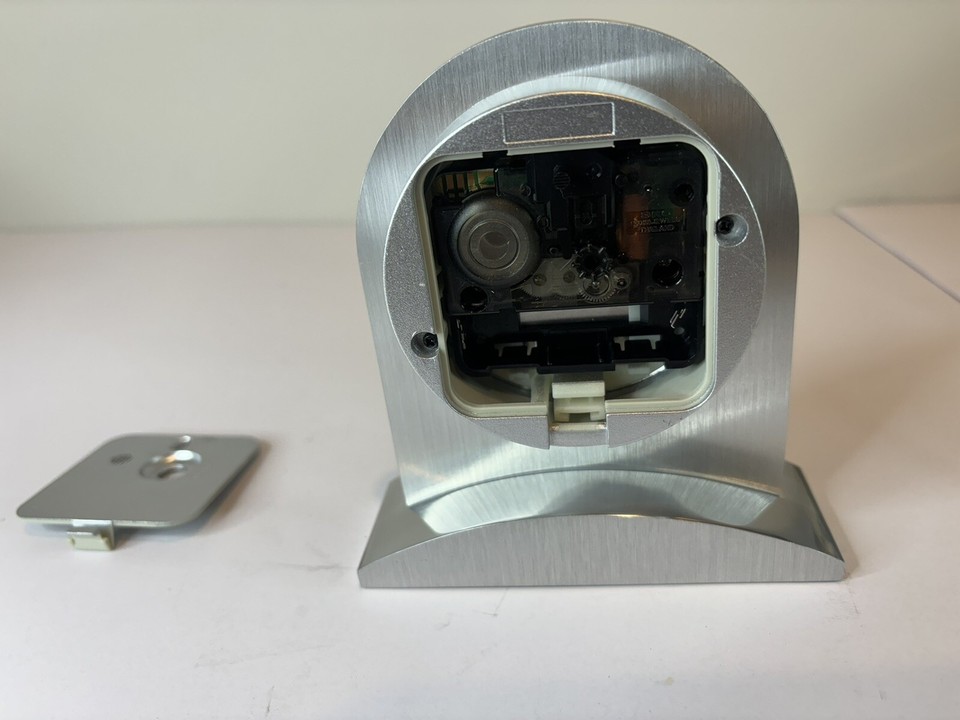 Seiko Westchester Executive Alarm Clock, Gray Analog, Quartz QHE163SLH ...