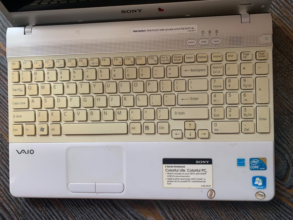 Original Sony VAIO PCG-71312L Intel Core i3~ 15.6" Windows 7~Silver ...