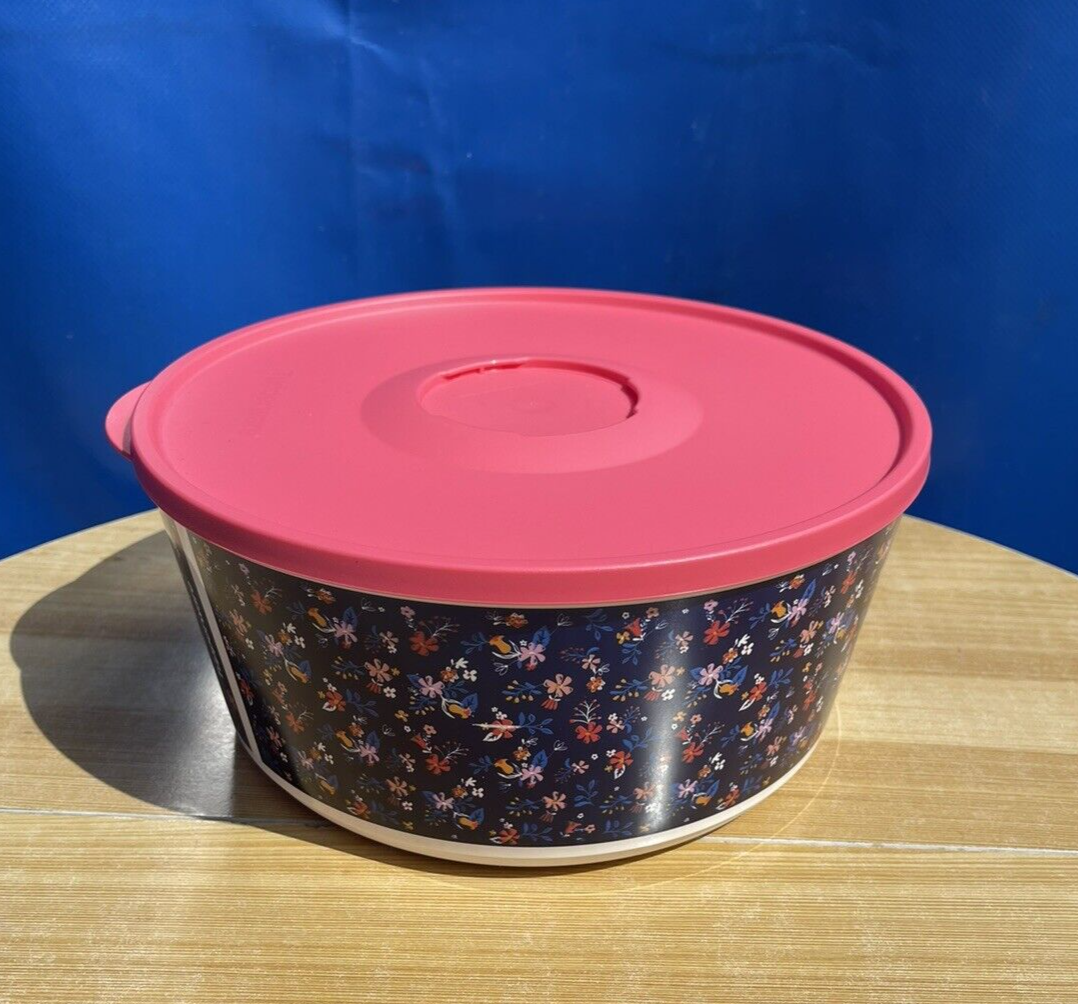 Tupperware Bowl Ilumina With Flower Design and Pink Seal 4.3L / 18cup ...