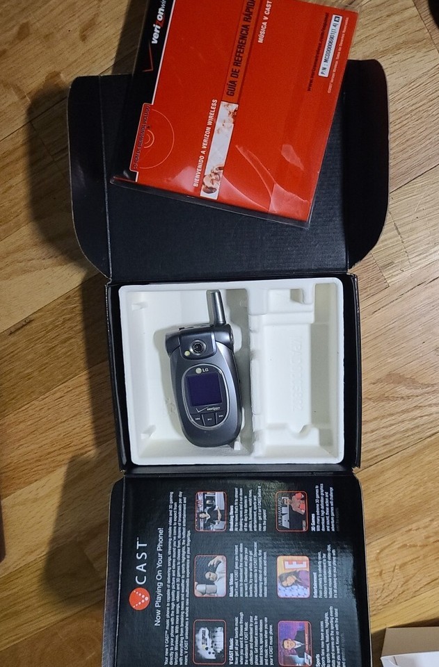 Verizon LG Vx8300 Gray Flip Phone Collectors No Charger Included | eBay