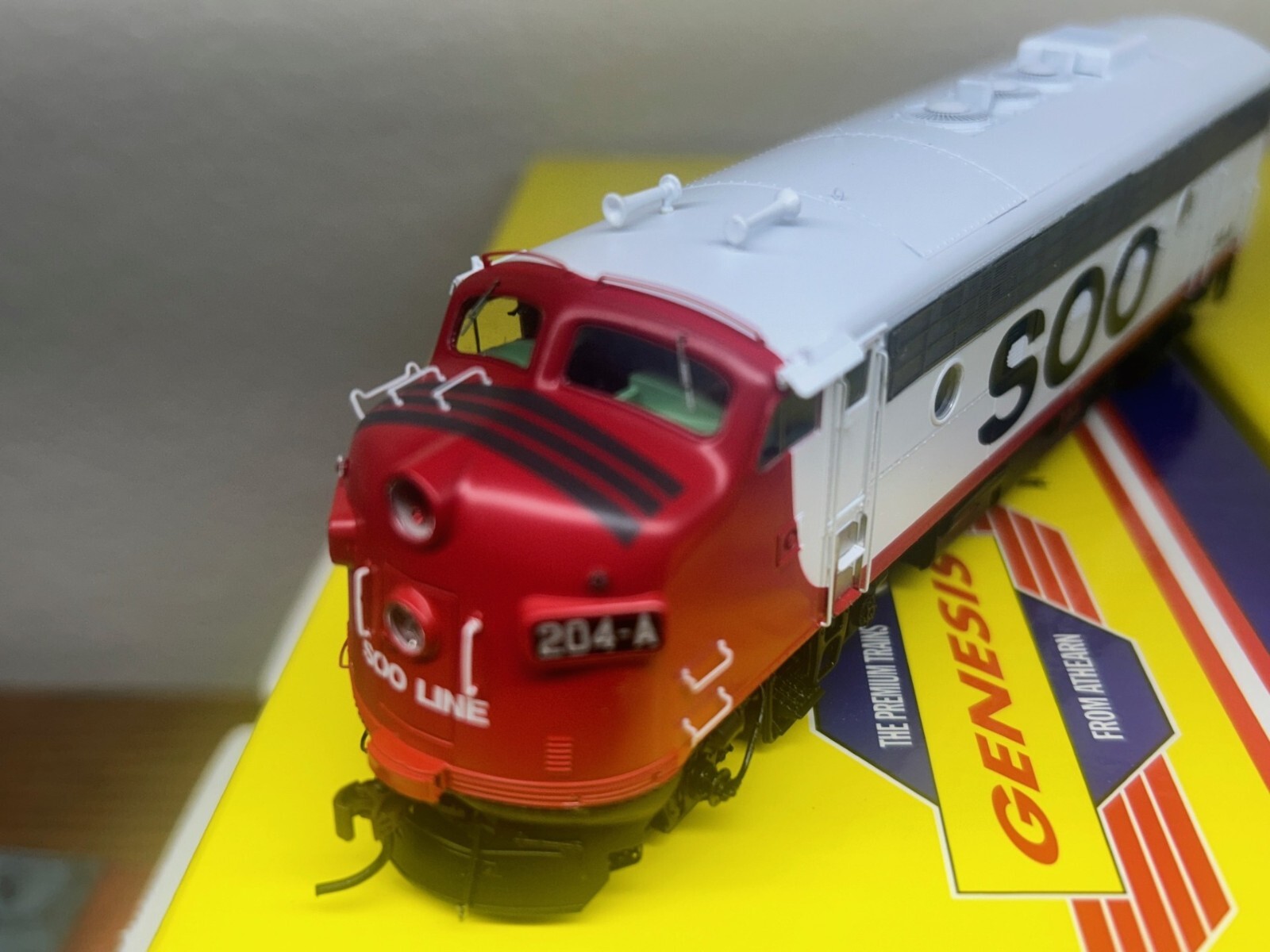 SOO LINE FREIGHT F7 - A/B units - DC / DCC Ready " RED NOSE " HO Scale ...