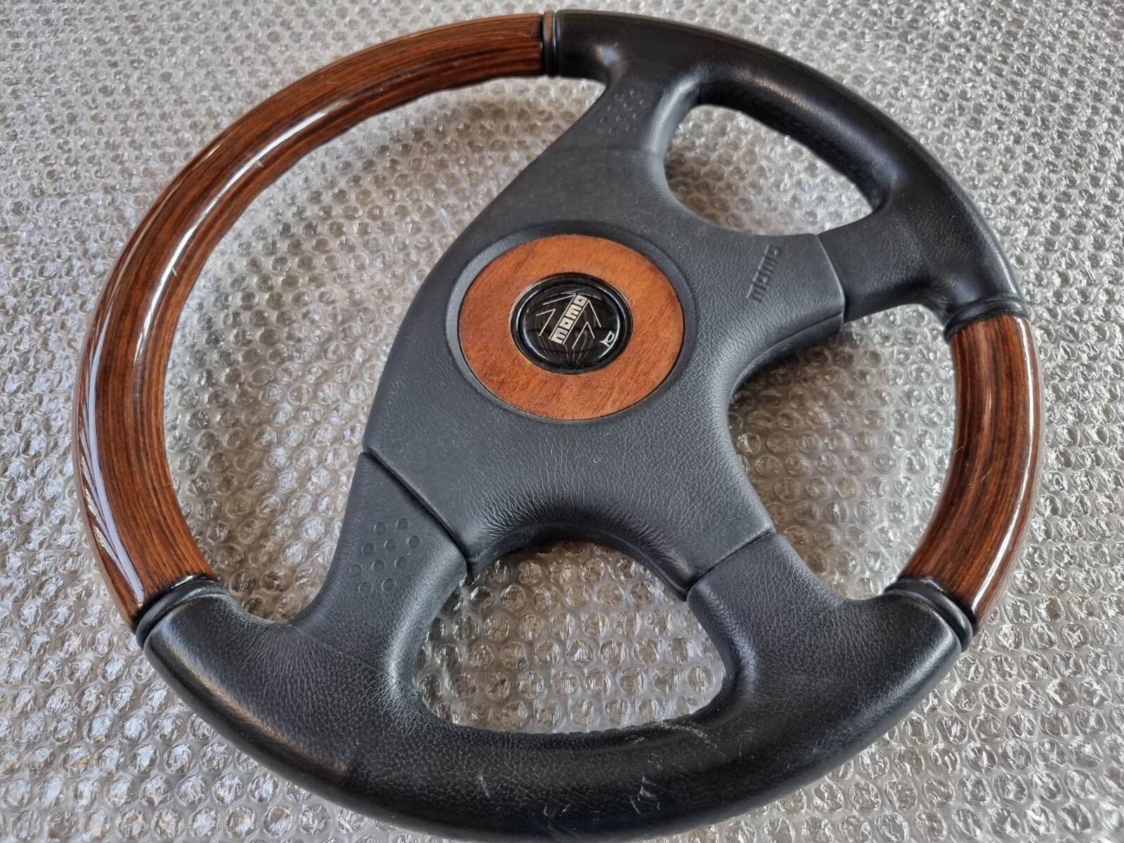 MOMO STEERING WHEELS GREAT GENUINE PART 200sx ae86 mr2 BMW BENZ rx7 mx5 ...