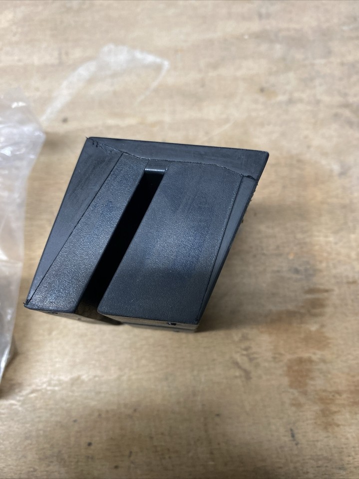 Land Rover Reinforcement Bumper Bar Bracket LR137622 Discovery Sport 15 ...