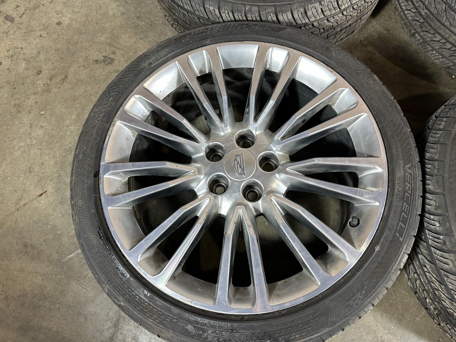 CADILLAC CT6 3.6L AWD 16-20 OEM SET 245/40/20 20" INCH ALLOY WHEELS ...