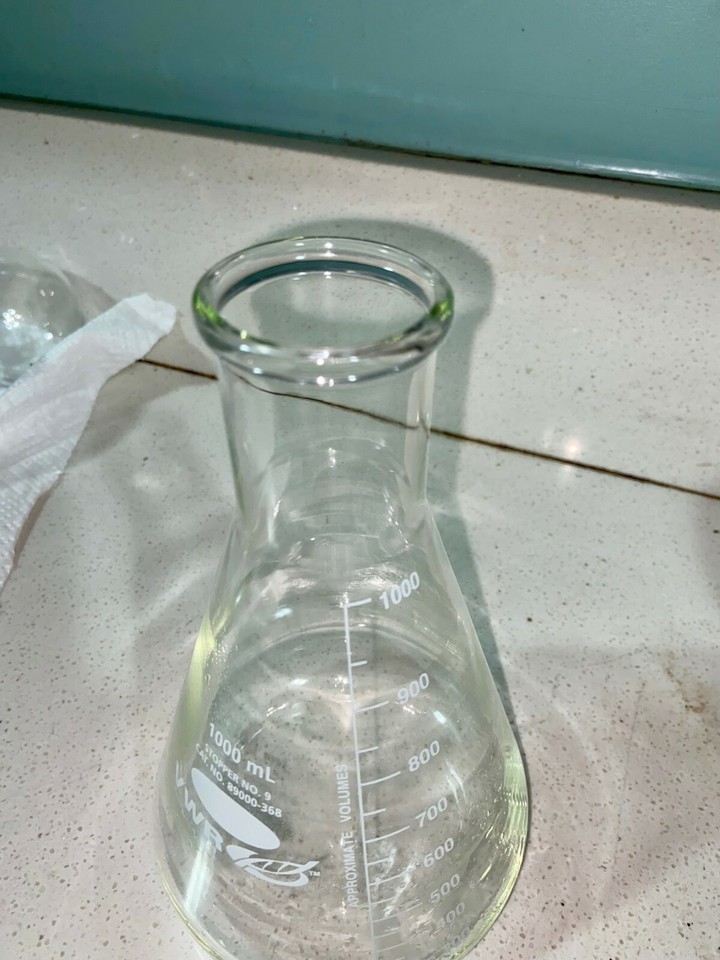 VWR 1000mL Glass Erlenmeyer Flask Heavy Duty Rim - Excellent Condition ...