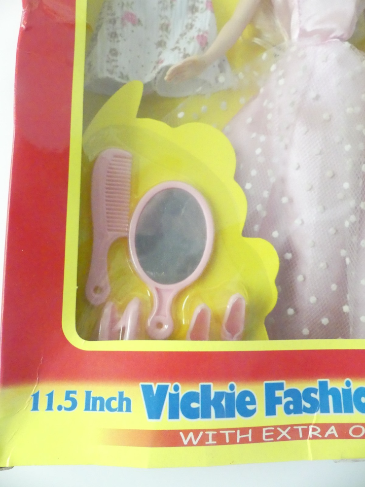 Vintage Barbie clone Vickie Fashion Doll Princess with extra outfit ...