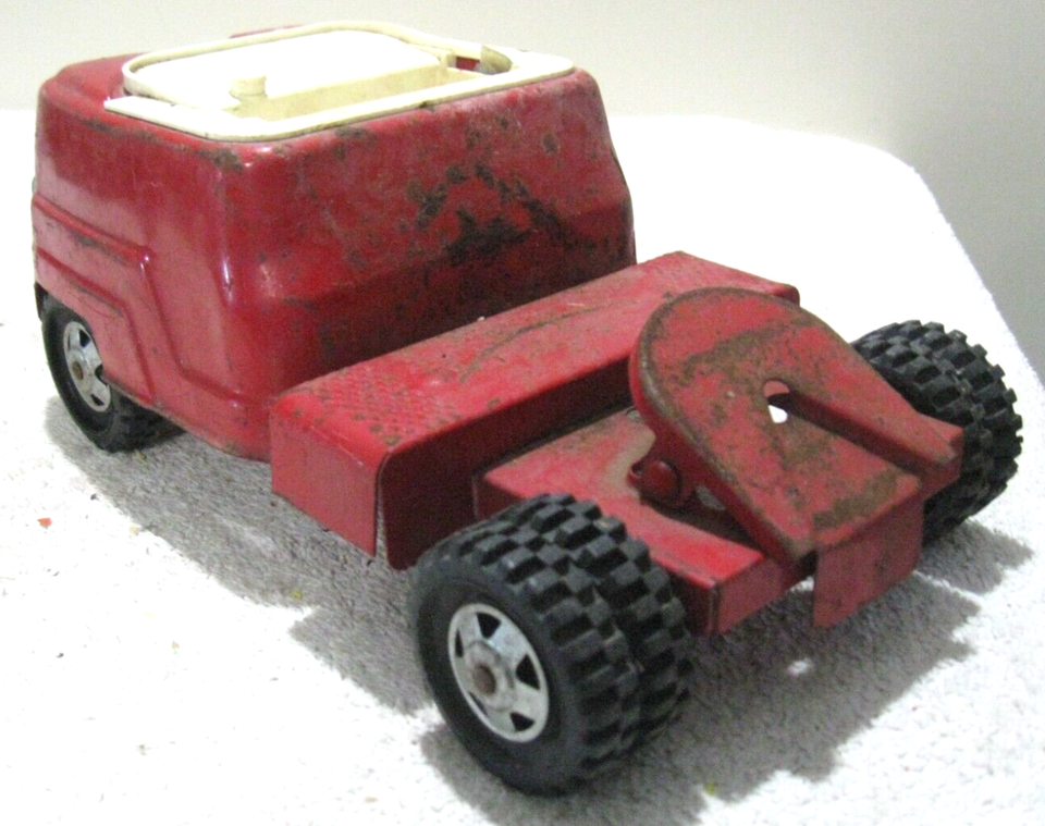 VINTAGE 1950S MARX ? SEMI TRACTOR TRUCK PRESSED STEEL TOY PARTS OR ...