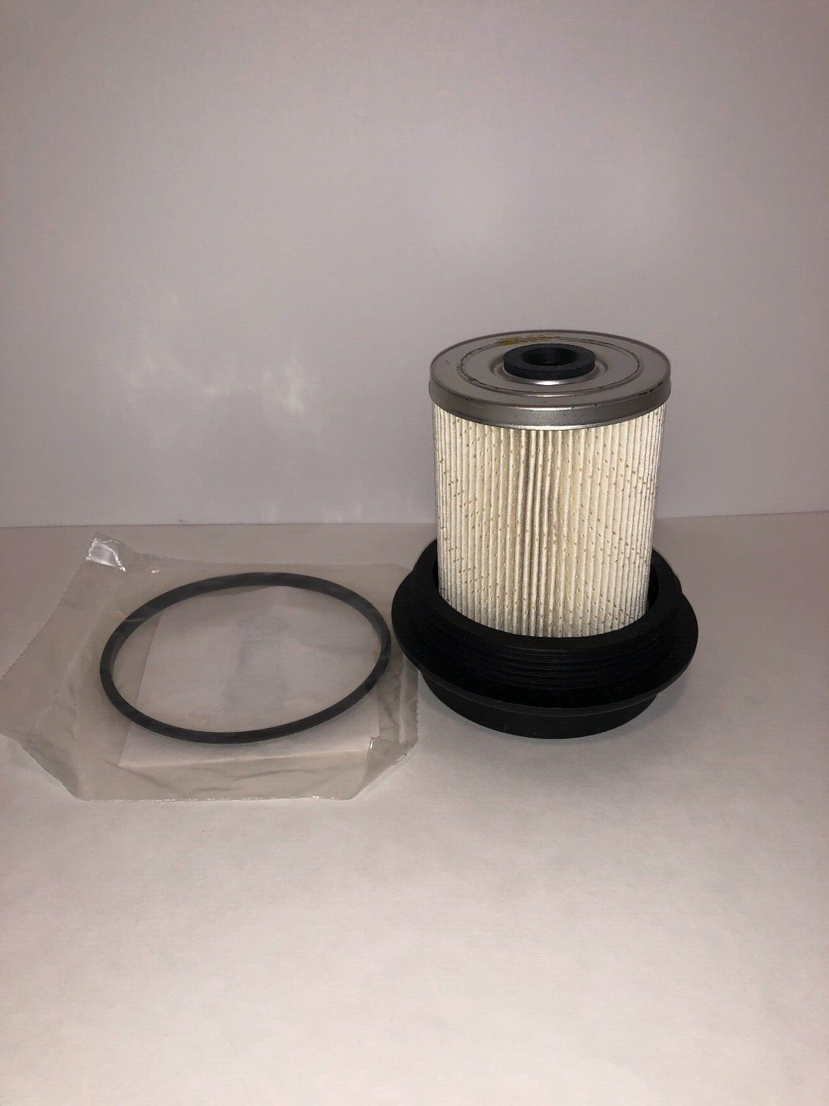 New FLEETGUARD FS1298 FUEL FILTER | eBay