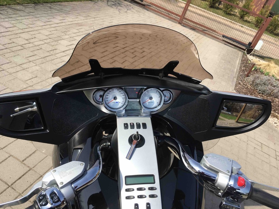 Victory Vision Windshield Aero Dark tinted 14" by AJ_BAGGERS | eBay