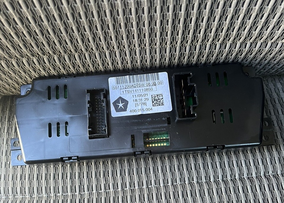 2011-2012 Dodge Ram 1500 AC Heater Climate Control Unit 55111290AD | eBay