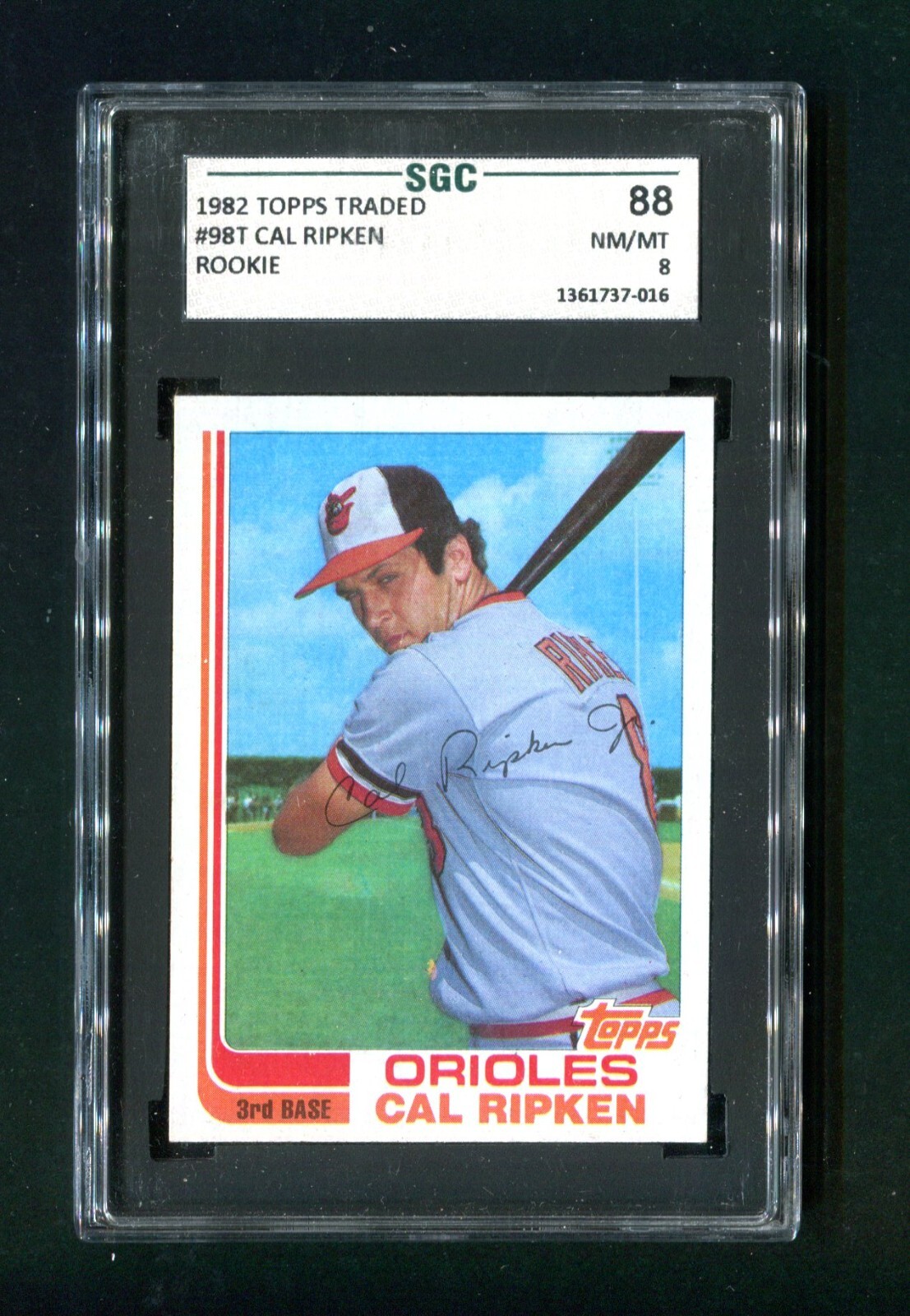 Cal Ripken Jr. MLB Baseball Rookie Card RC #98T 1982 Topps Traded SGC ...