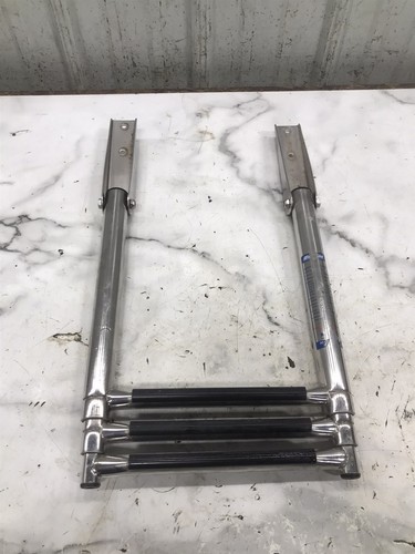 04 Sea Ray Sport Boat Windline stainless steel 3 step telescoping swim ...