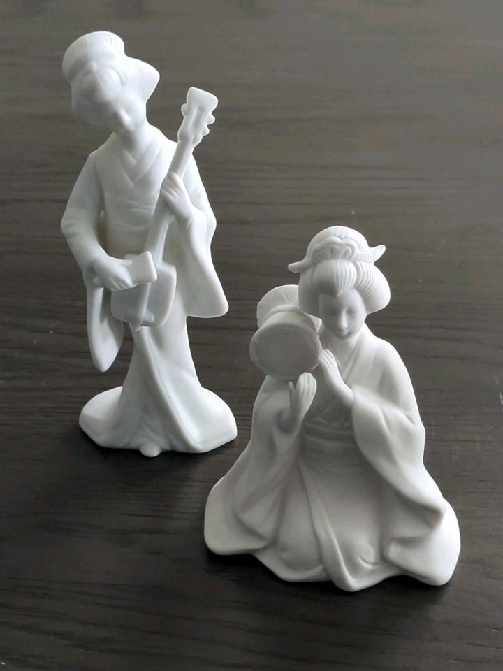 Pair Japanese Geisha Playing Instruments Statues Figurines Ceramic ...