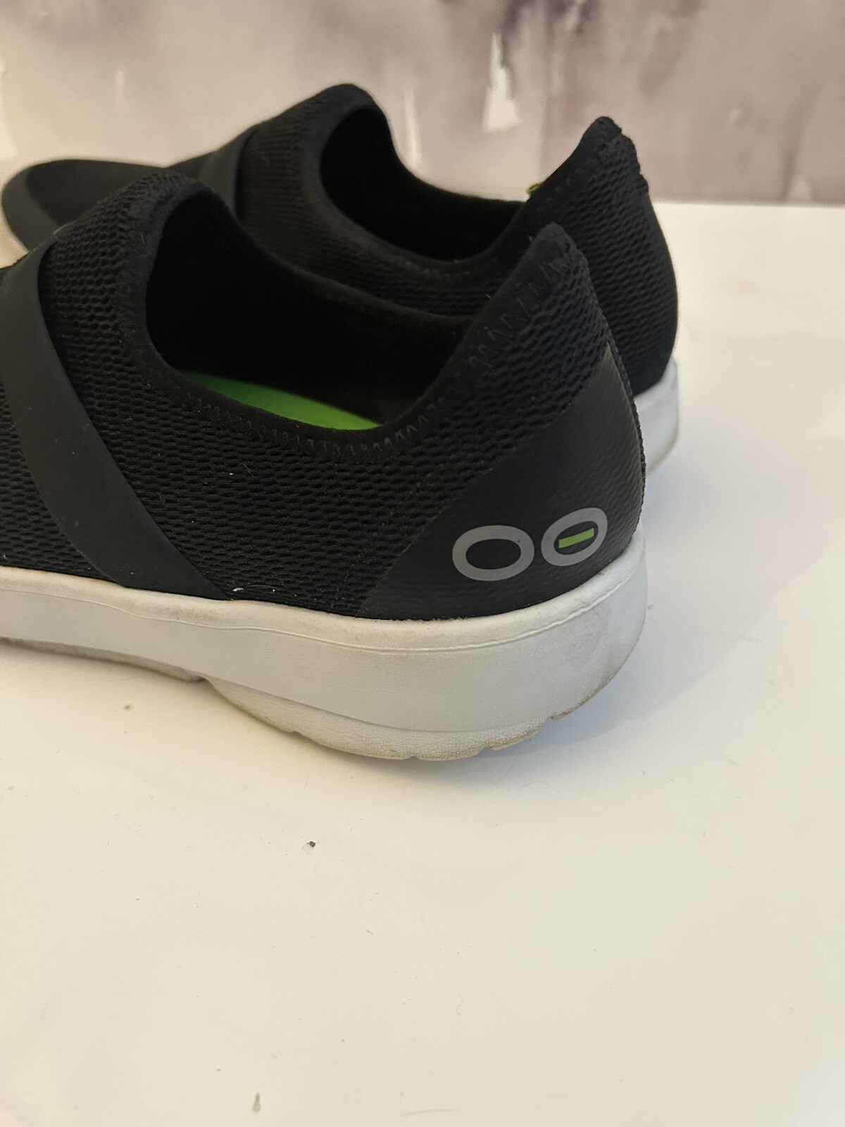 OOFOS OOmg Low eeZee Slip On Black White Comfort Shoe Women's US 7 M | eBay