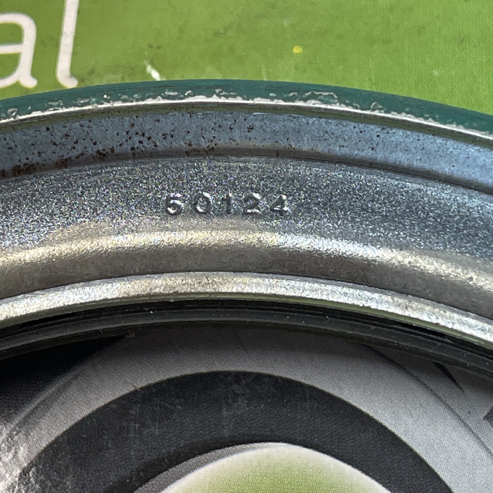 *NEW-With Factory Package* SKF 50124 Scotseal Classic Bearing Seal ...