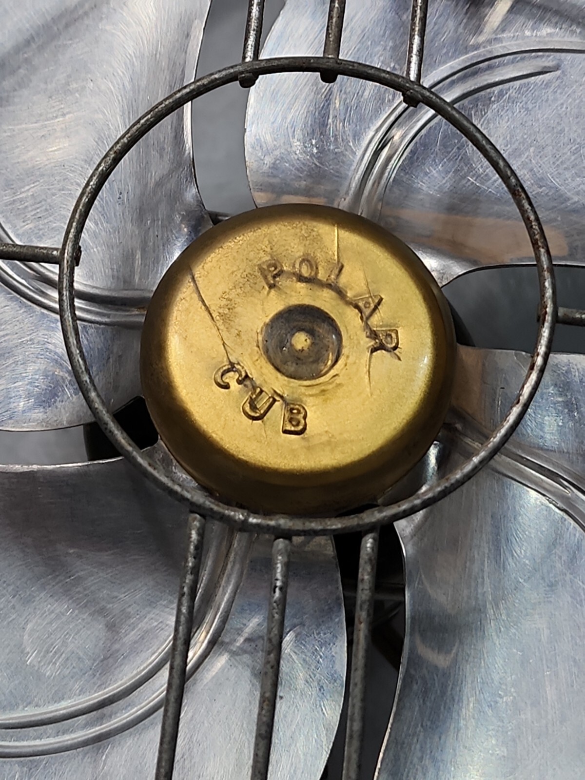 Antique AC Gilbert Co Cat. A420 Polar Cub 8" Oscillating Table Fan P ...