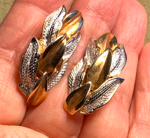 KRAMER EARRINGS GOLD SILVER TONE CLIP ON | eBay