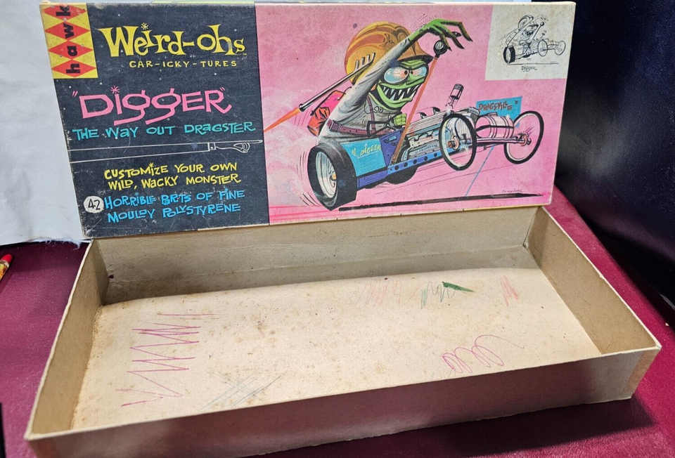 Hawk Model Kit Weird-Ohs Digger Way Out Dragster 530-100 Original 1963 ...
