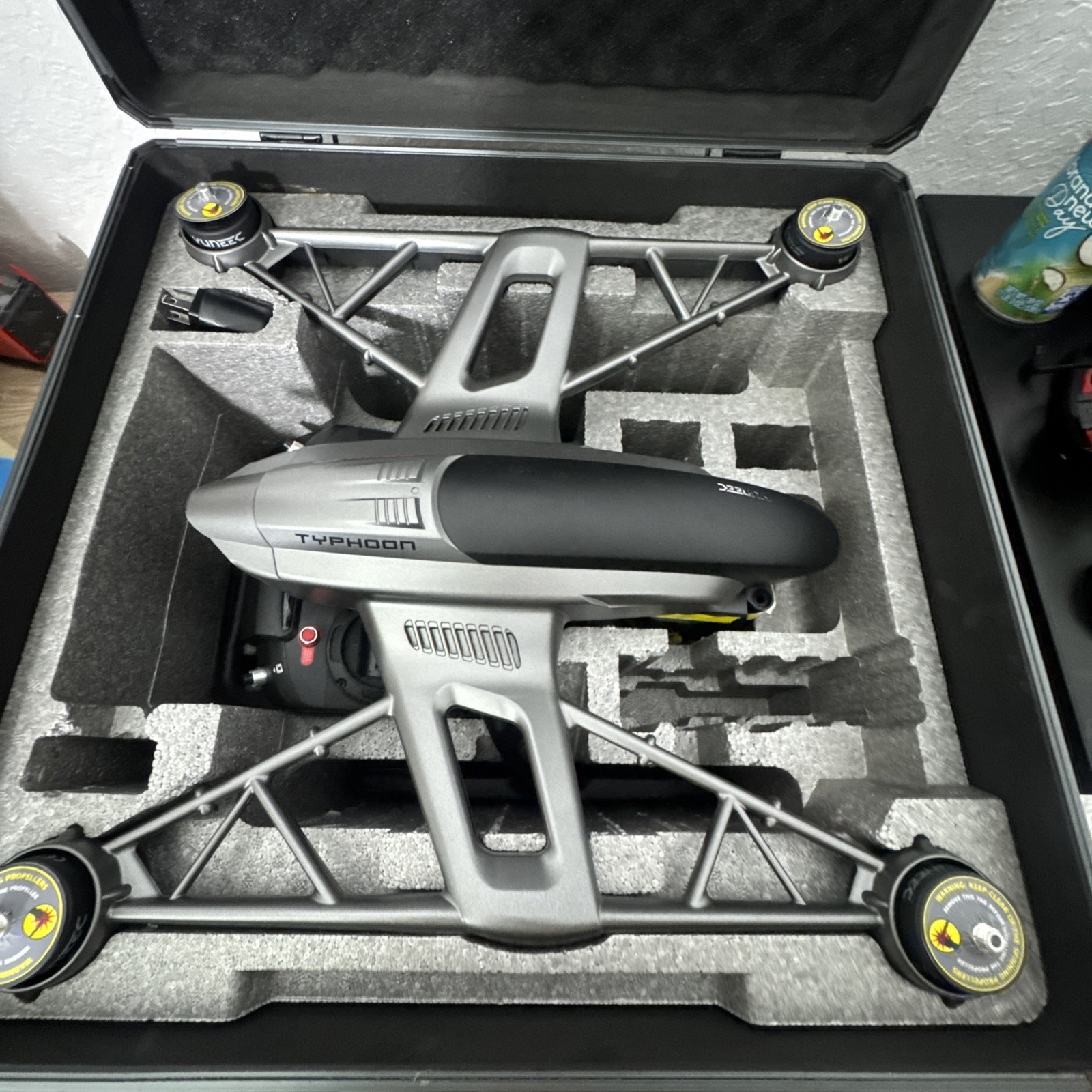 Brand New Yuneec Q500 4K Typhoon Quadcopter – CGO3 Camera + SteadyGrip ...