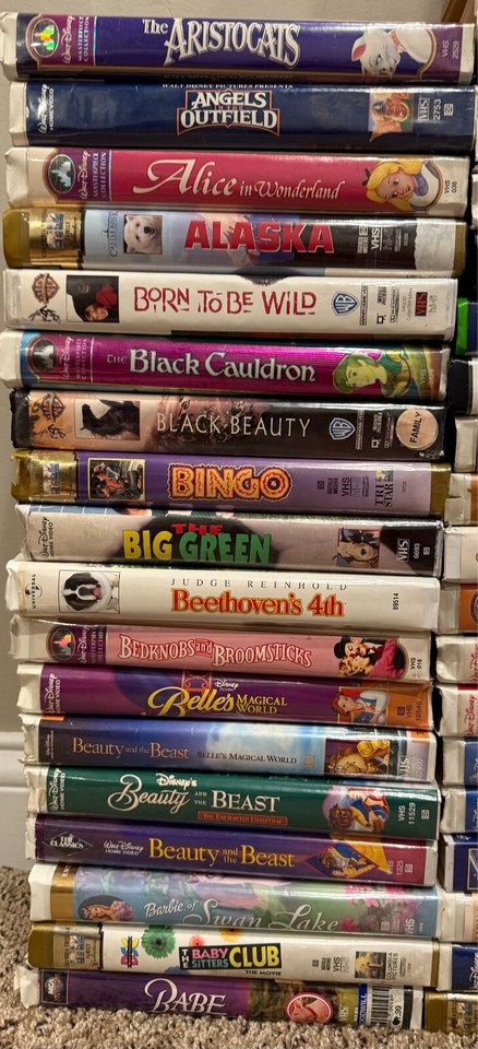 CHOOSE Your Clam Shell VHS LOT 105+ Bulk Savings!! See Description for ...