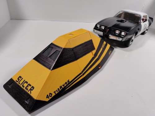 1/25 scale "The Slicer" and 79 Pontiac T/A CHP interceptor model car ...