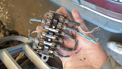 TOYOTA COROLLA KE10 SWITCH FUSE BOX BLOCK FUSE PANEL | eBay