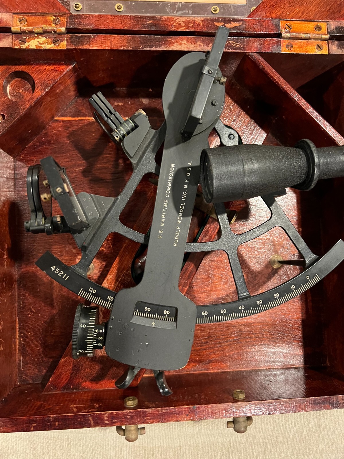 ANTIQUE AUTHENTIC SEXTANT - ENDLESS - TANGENT SCREW - PRECISION U.S.M.C ...