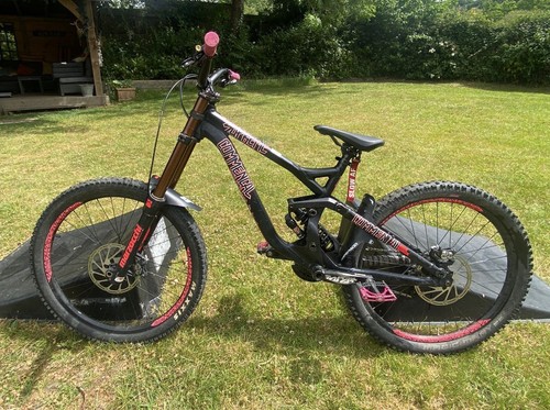 Full Suspension Mountain Bike DH Bike Commencal Supreme For sale | eBay UK