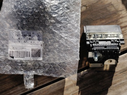 Yazaki 7327-6382-3W Battery Terminal Fuse P53C [G6EC] | eBay
