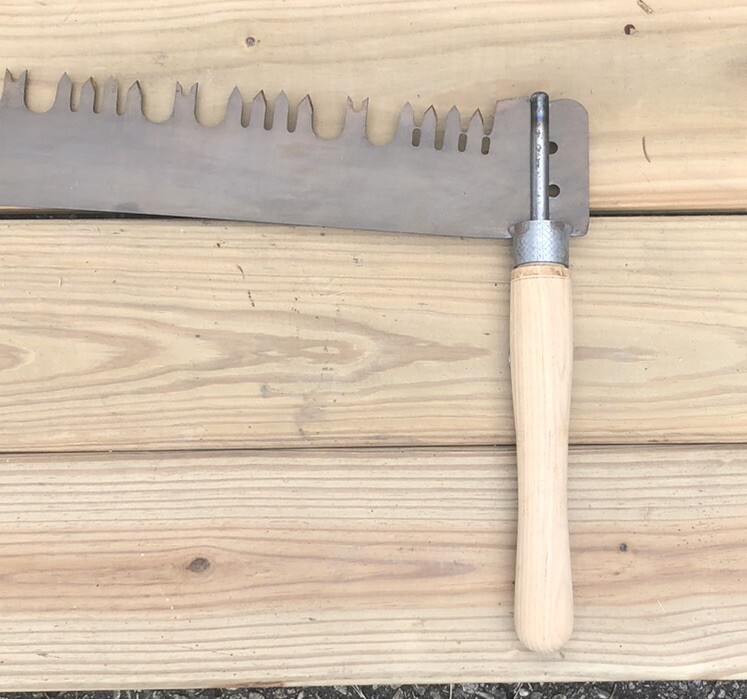 VINTAGE 2 MAN CROSSCUT THIN LOGGING SAW WITH AMISH MADE SHORT WOODEN ...